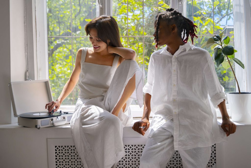 The Minimalist Lifestyle Trend – Why People Are Choosing to Own Less ...